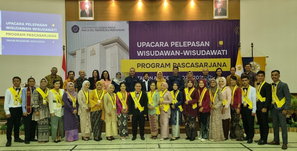 Upacara Pelepasan Wisudawan FTP UGM Periode II TA 2023/2024: Sukses ...