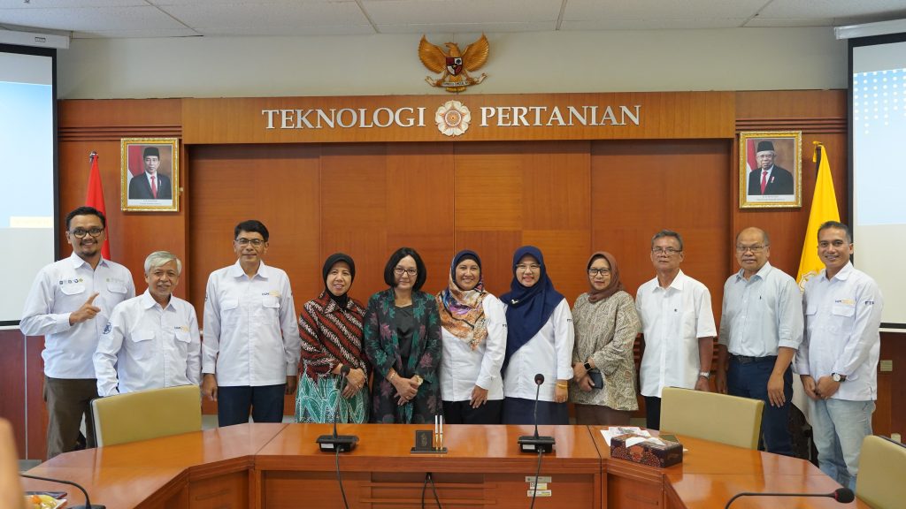 Serah Terima Jabatan dan Pelantikan Ketua Unit Manajemen Mutu FTP UGM ...