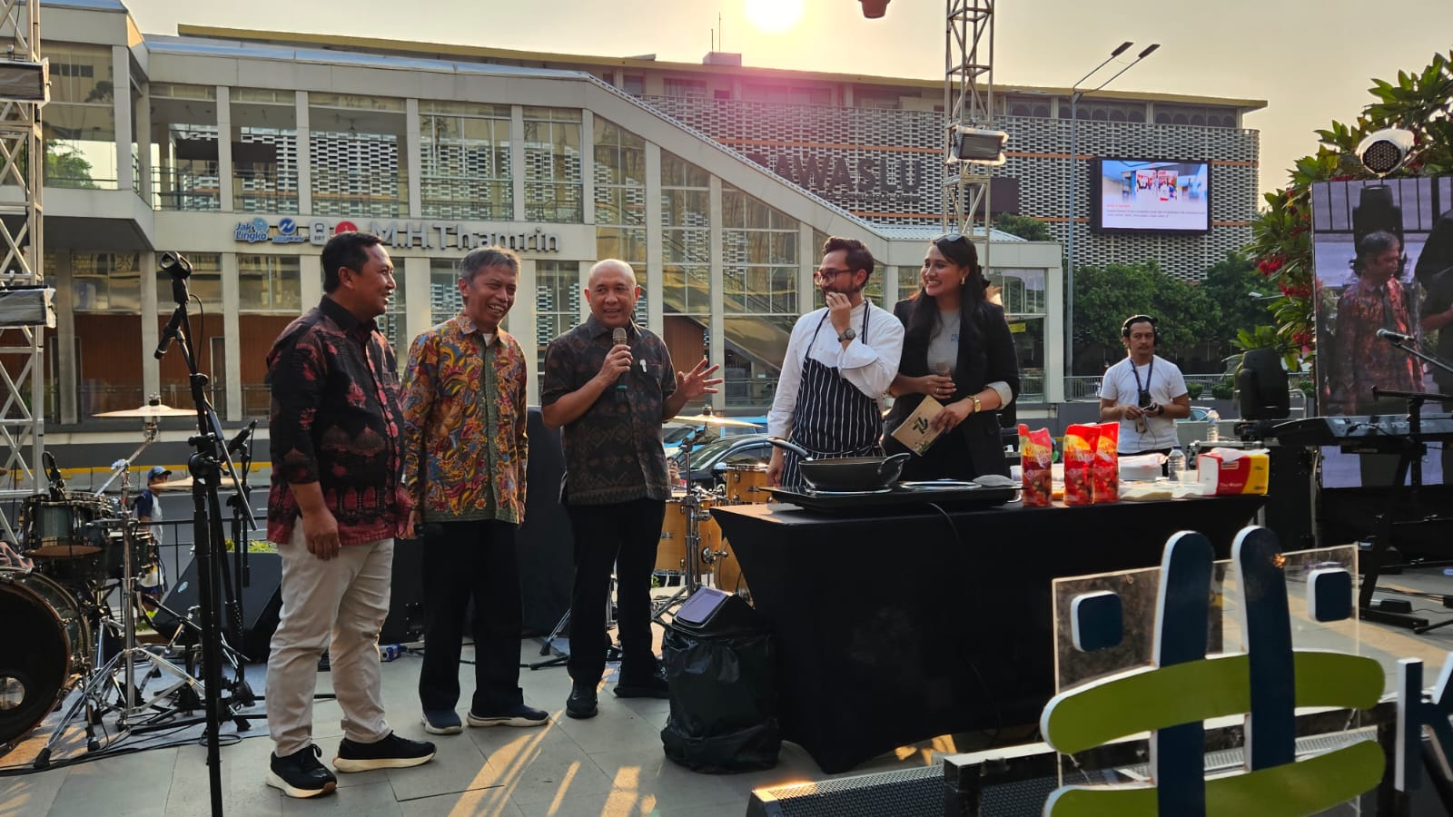 Prof. Sri Raharjo Berpartisipasi Dalam Talkshow: Sosialisasi Minyak ...